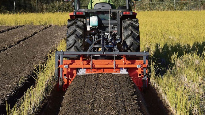 トラクターの作業機・アタッチメントの種類一覧｜使用用途・特徴・主な取扱いメーカーなど